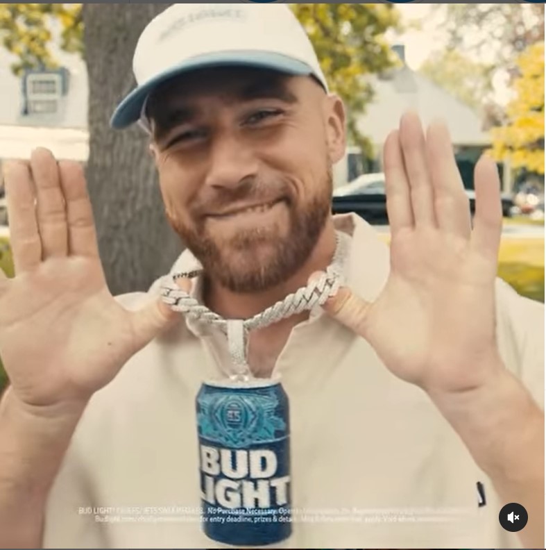 Travis Kelce is a Bud Light man @Chiefs #alcoholad – Alcoholaware