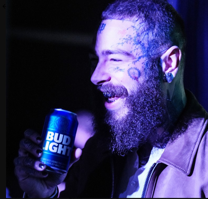 Post Malone – Bud Light #alcoholic at Super Bowl – Alcoholaware